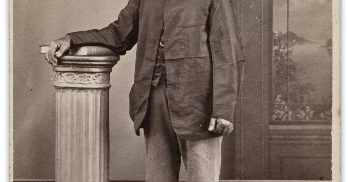 Portrait of gentleman, arm resting atop book and plinth - AGSA Collection