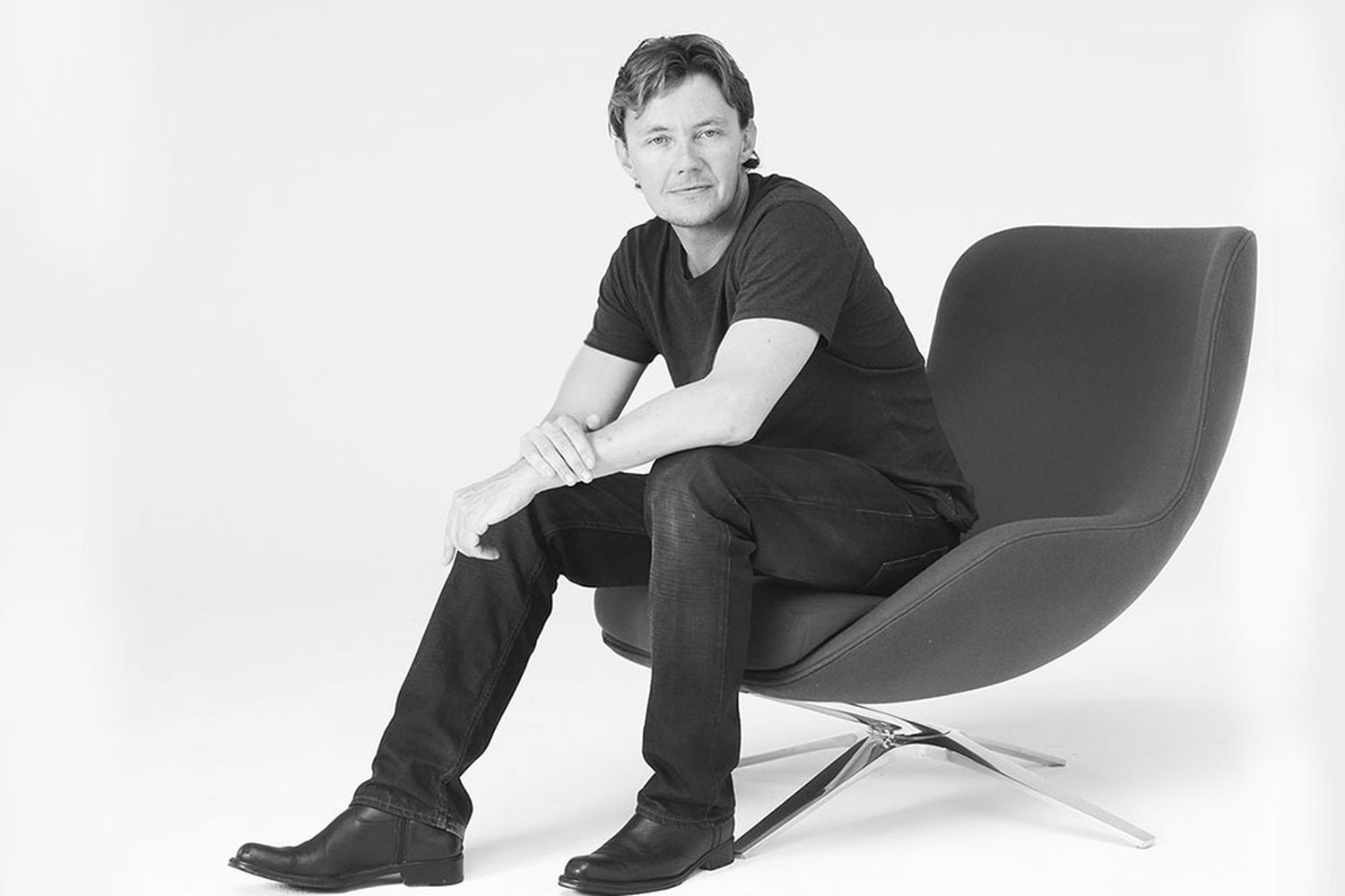 Discover the Art of Charles Wilson Designer