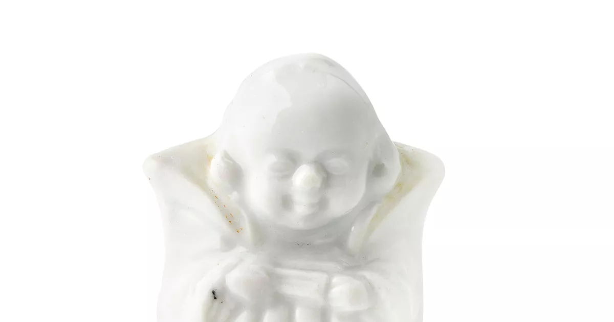 Seated Japanese figure - AGSA Collection