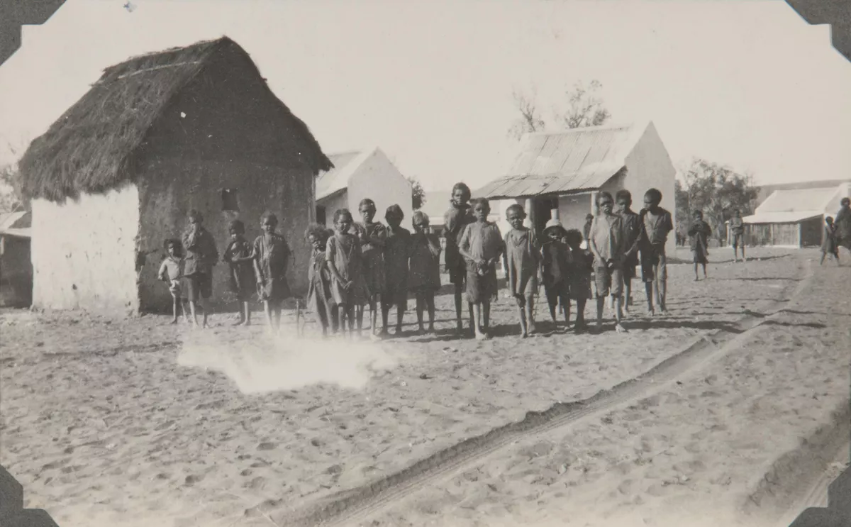 Arrernte children, Hermannsburg Mission - AGSA Collection