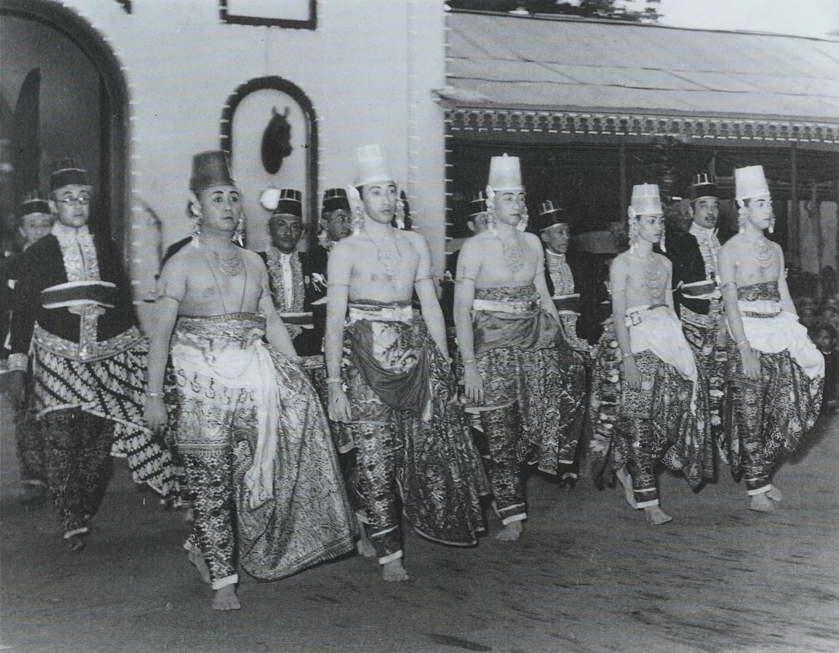 Kraton Surakarta - AGSA Collection