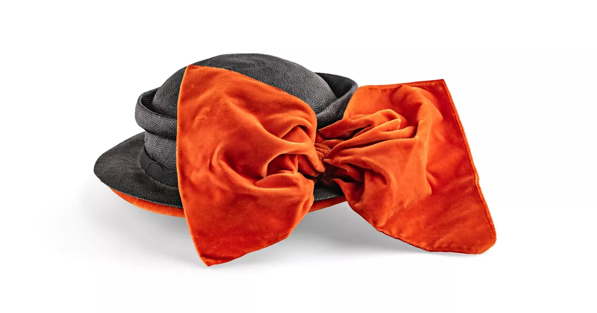 Hat, red bow - AGSA Collection