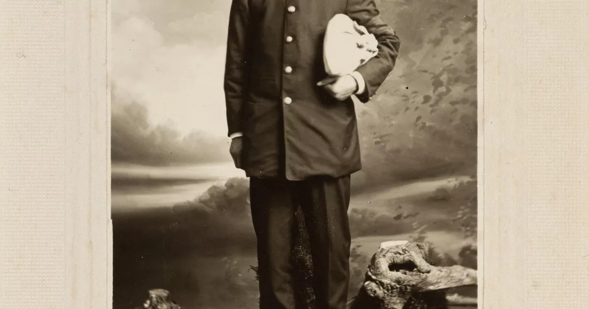 Uniform standing student with bundle - AGSA Collection