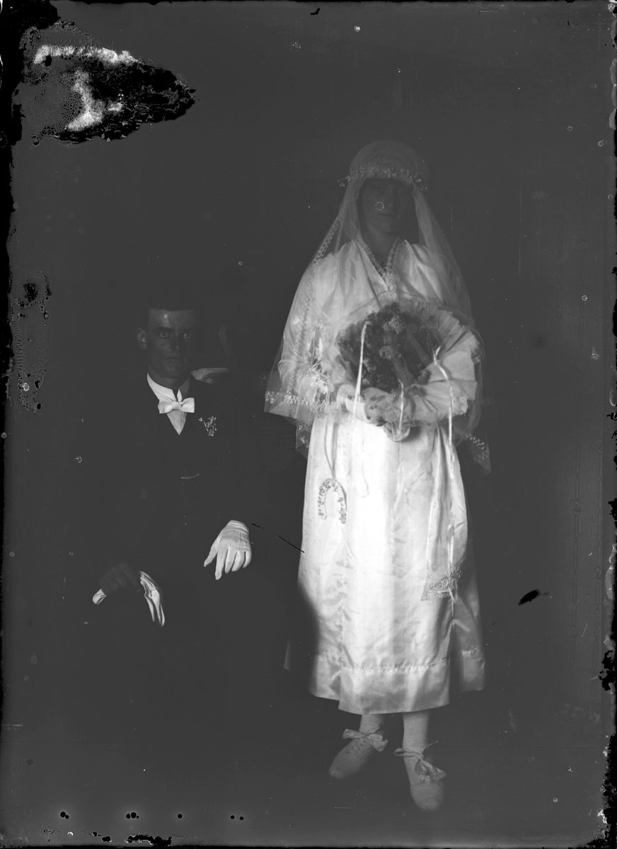 Underexposed portrait of bride and groom - AGSA Collection