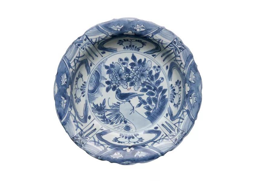 Plate, with flowers and bird motifs - AGSA Collection