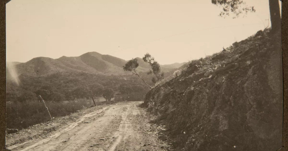 On the road from Wirrealpa to Blinman - AGSA Collection