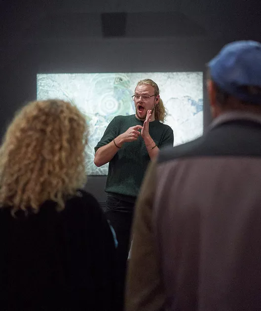 Dangerously Modern - Deaf-led Auslan Tours - AGSA