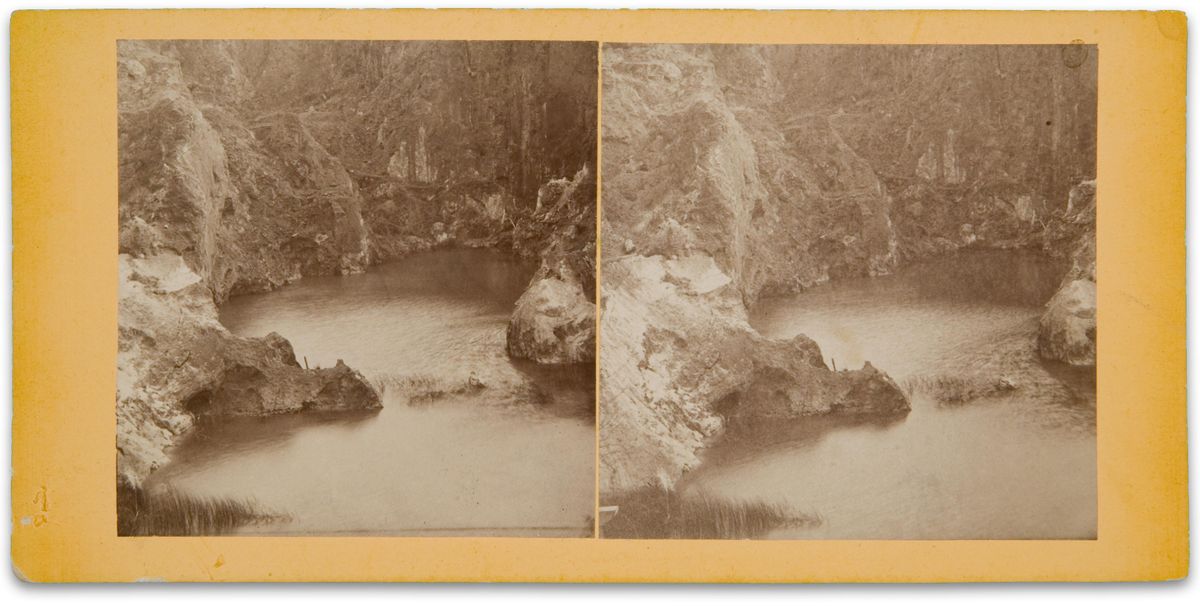 Figure eight shaped pool of water - AGSA Collection
