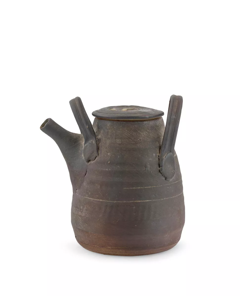 Two-handled teapot and lid - AGSA Collection