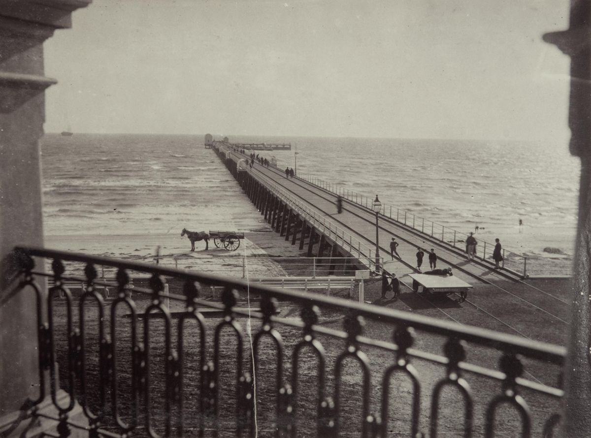 Largs Bay Jetty - AGSA Collection