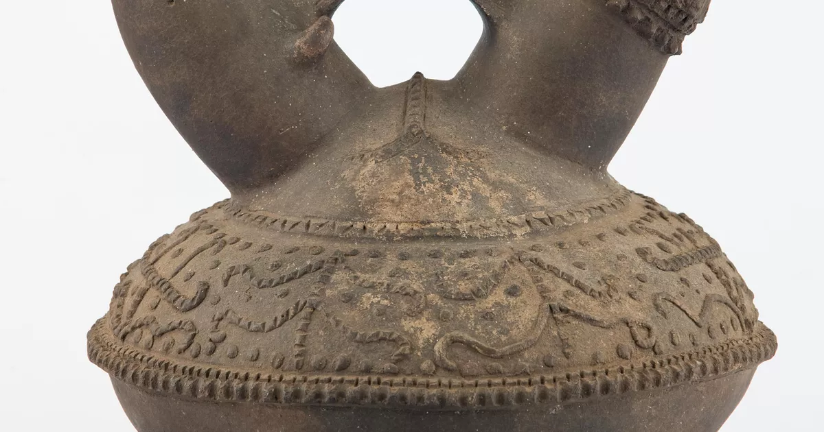 Pouring vessel (kendi), with stylised figures - AGSA Collection